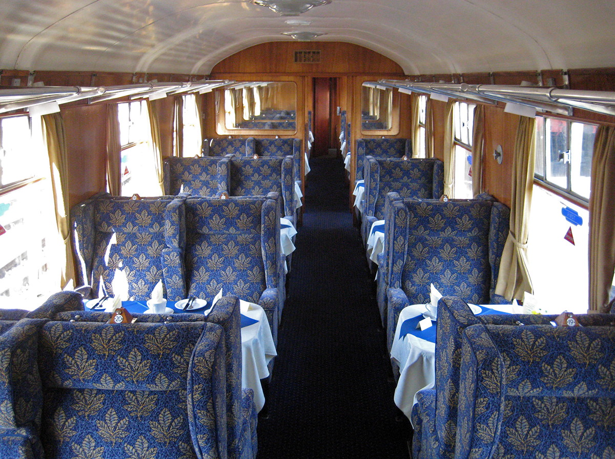 Horse Chestnut Leaf Moquette Fabric (British Railways) By the Metre ...
